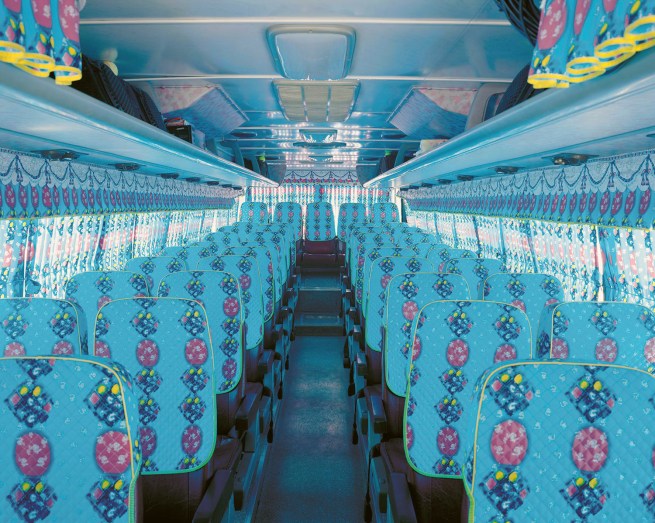 Sungsoo Koo ‘Tour Bus’ 2005 – Art Blart _ art and cultural memory archive