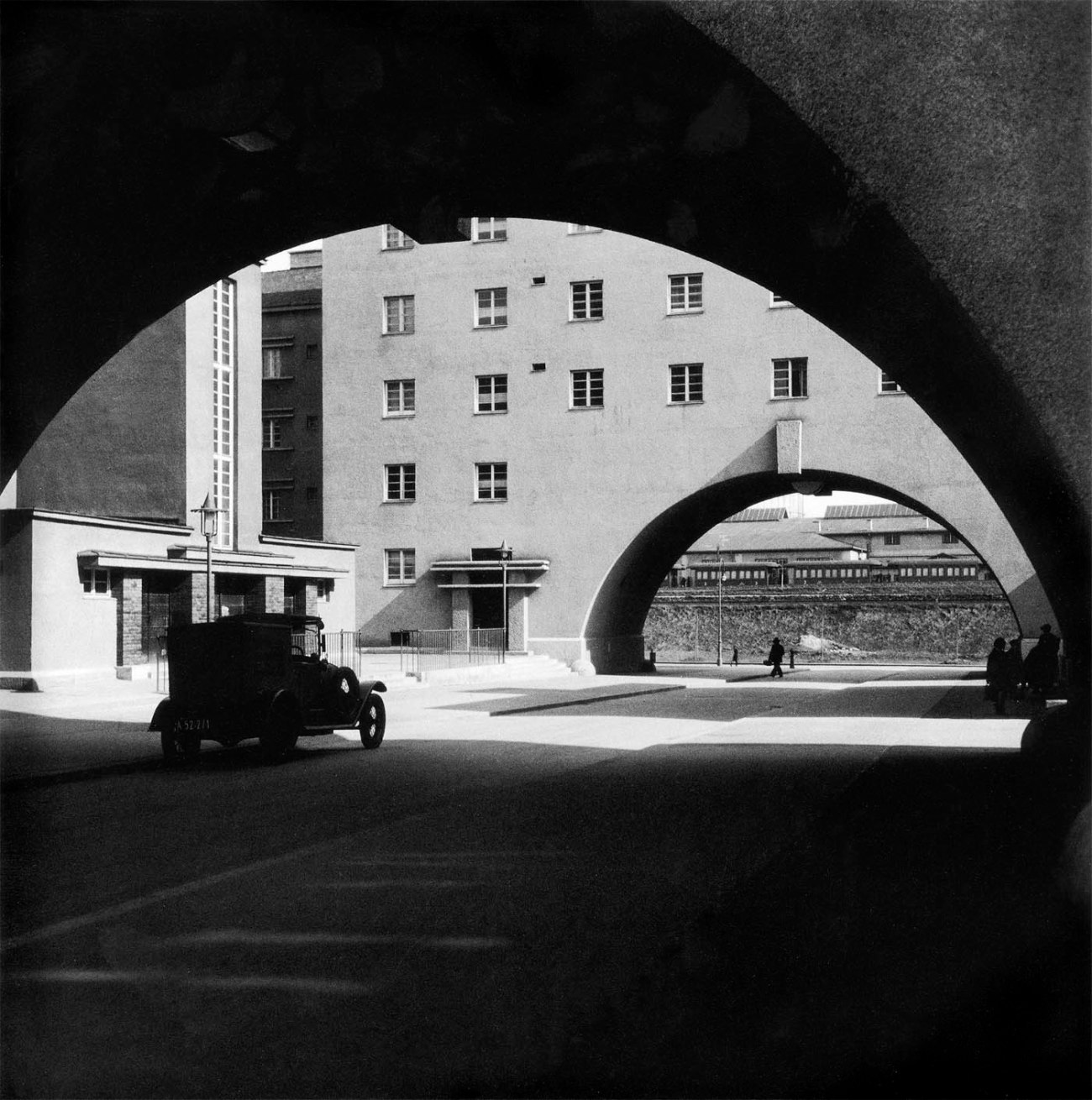 Edith Tudor-Hart Unemployed Workers’ DemonstrationArt Blart _ art and ...