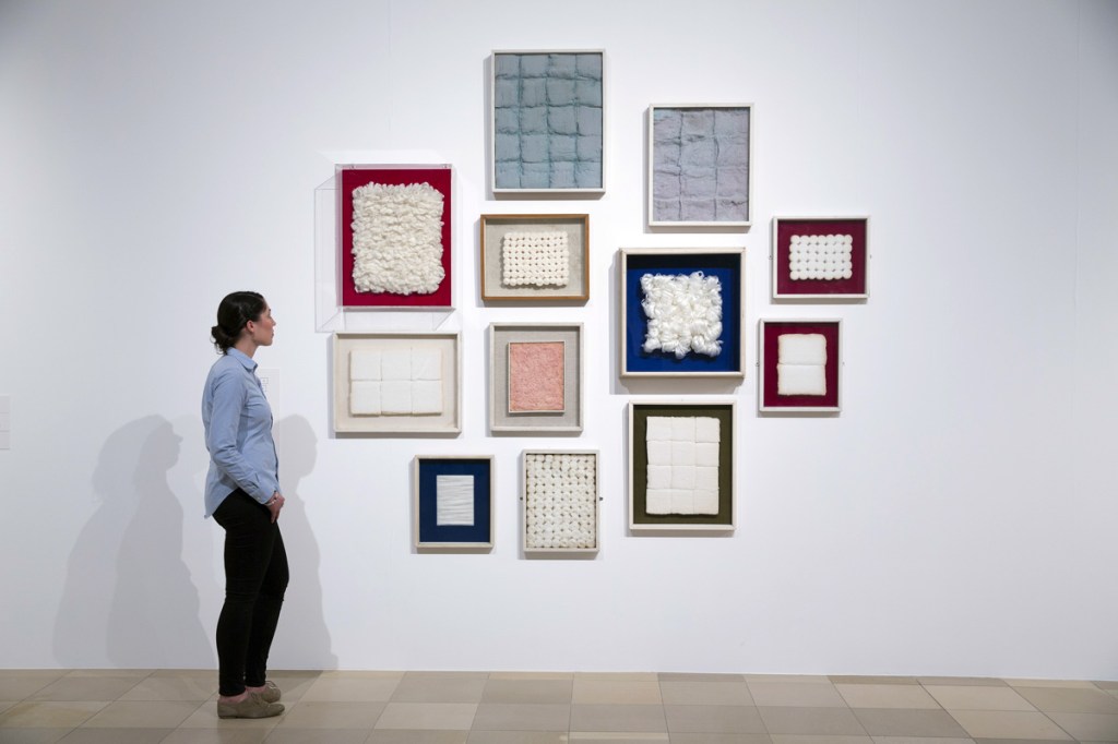 Piero Manzoni Base of the World – Art Blart _ art and cultural memory ...