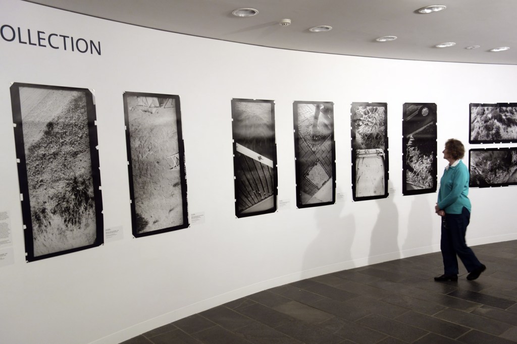 Review: ‘Joyce Evans: Edge of the road’ at the Monash Gallery of Art ...
