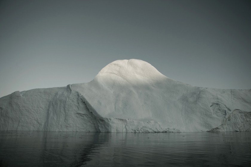 Review: ‘Simon Harsent / Melt: Portrait of an Iceberg’ at Edmund Pearce ...