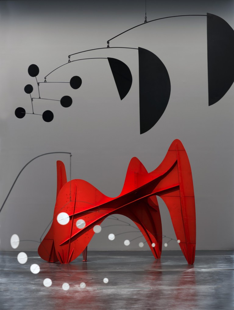 Alexander Calder Blue Feather – Art Blart _ art and cultural memory archive