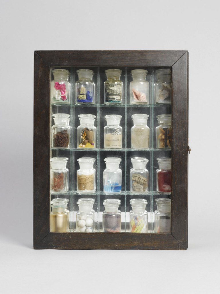 Joseph Cornell shadow boxesArt Blart _ art and cultural memory archive