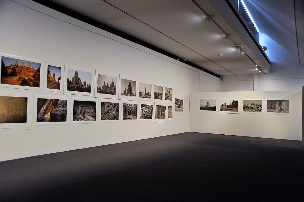 Review: ‘John Gollings: The history of the built world’ at the Monash ...