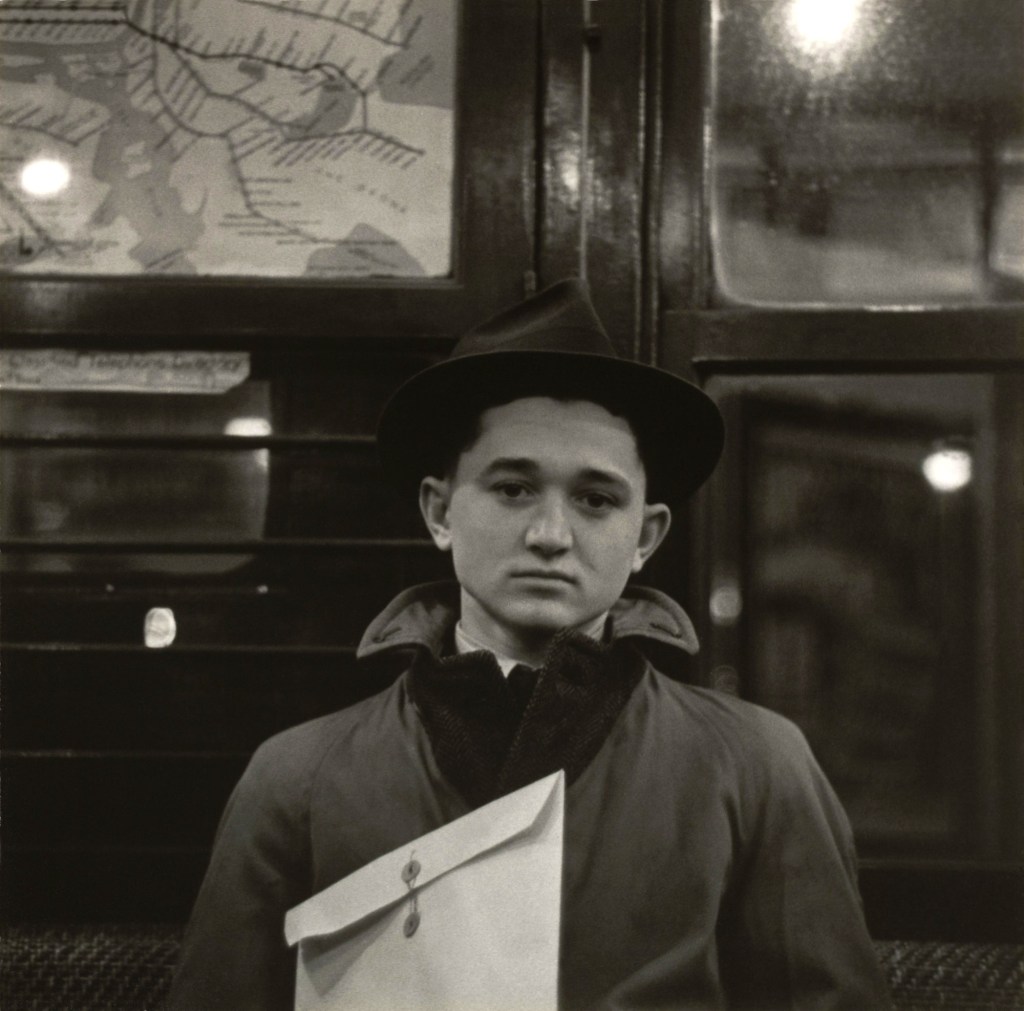 Photographs: ‘Walker Evans – Subway portraits’ 1938-1941Art Blart _ art ...
