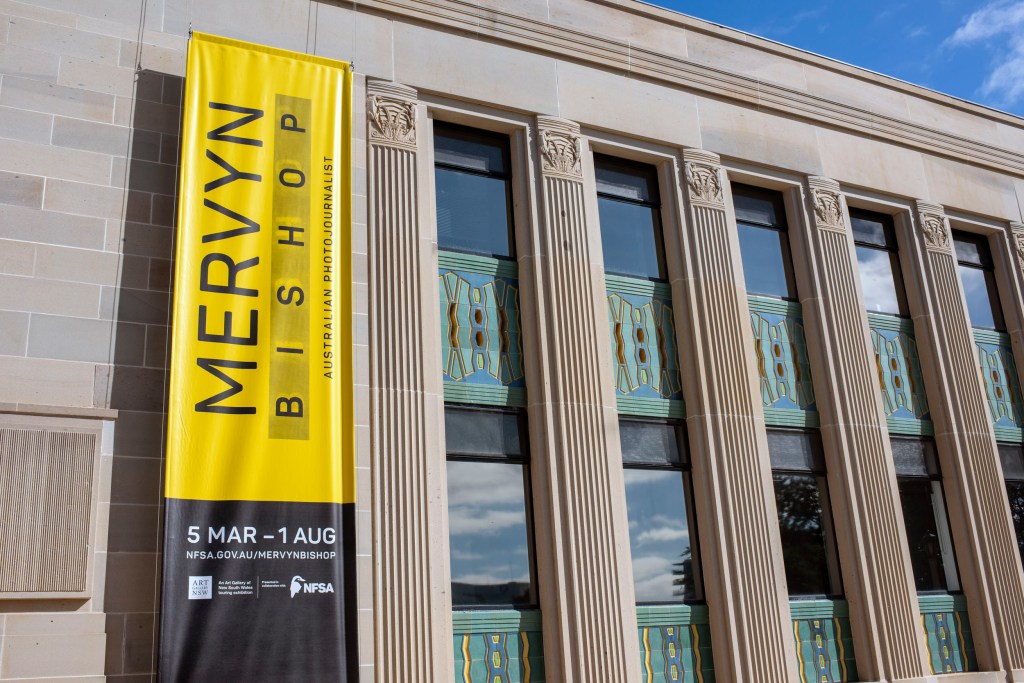 Mervyn Bishop The Murai tree at the Rocks BrewarrinaArt Blart _ art and ...