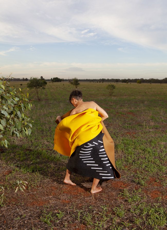 Exhibition: ‘Birdlike’ by Anne Ferran at Sutton Gallery, MelbourneArt Blart _ art and cultural ...