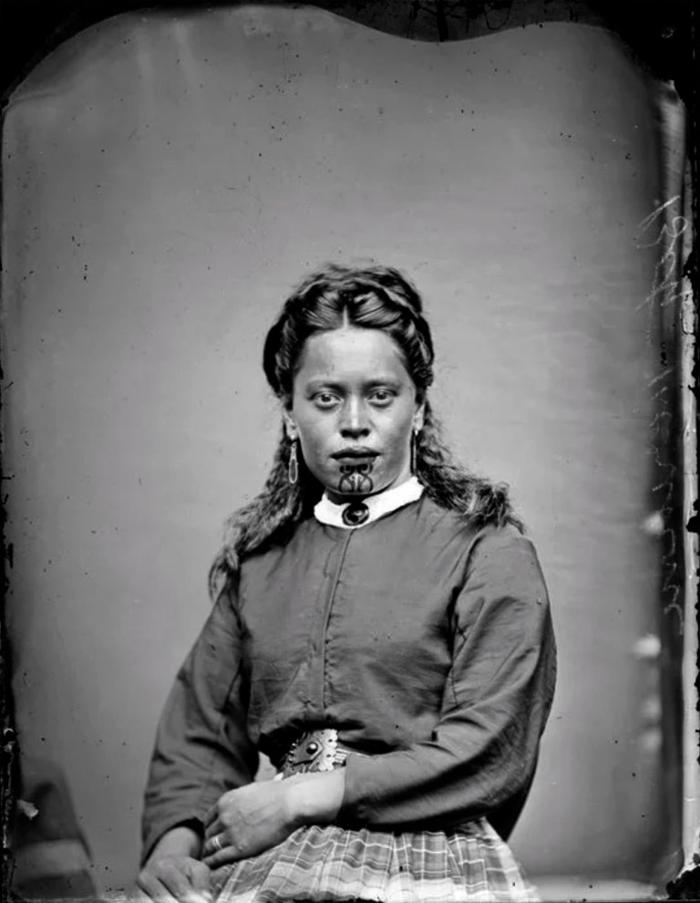 'Between skin & shirt: The photographic portraits of William Harding'