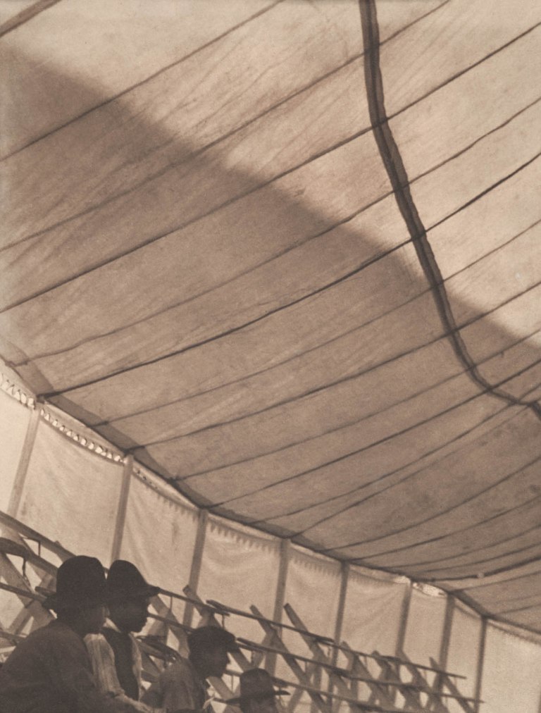 Tina Modotti Workers ParadeArt Blart _ art and cultural memory archive