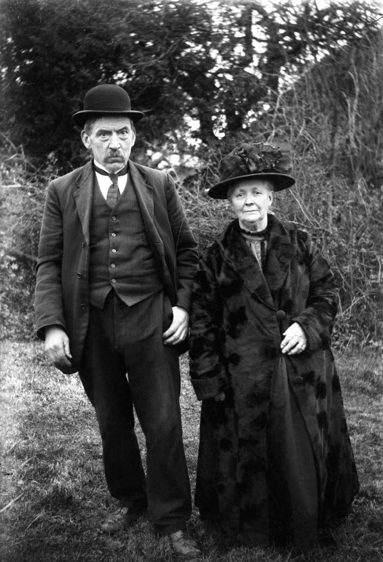 'Golden Valley Faces: The photographs of Richard Jenkins' at Café ...