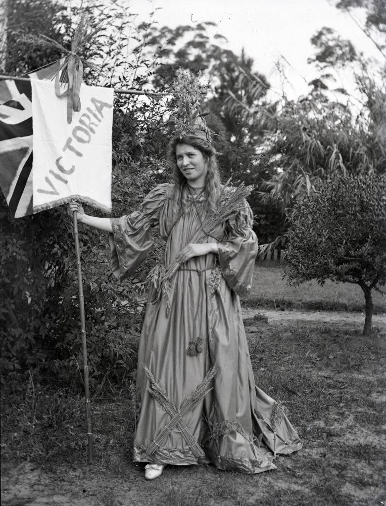 Australian artist – Art Blart _ art and cultural memory archive