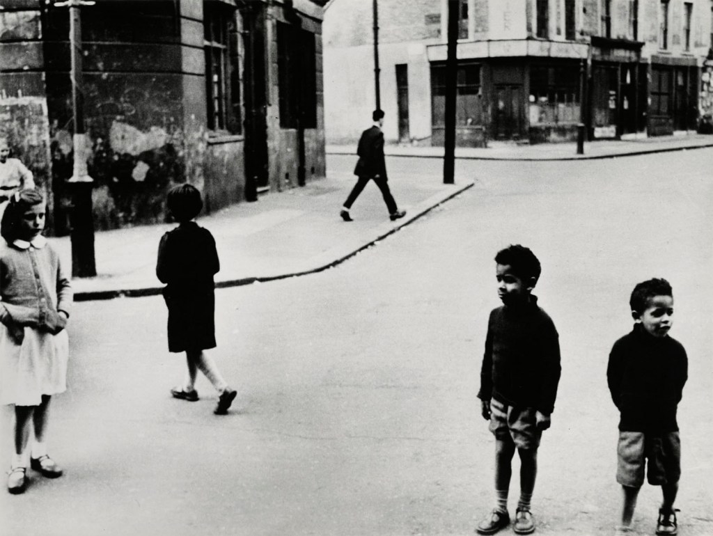 British social documentary photography – Art Blart _ art and cultural ...